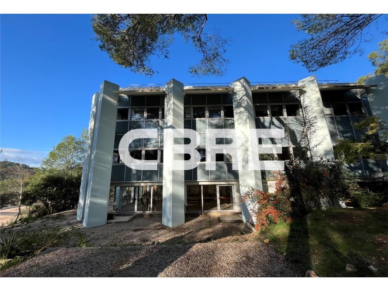 Location bureaux Sophia Antipolis - Proche autoroute A8 et aéroport ...