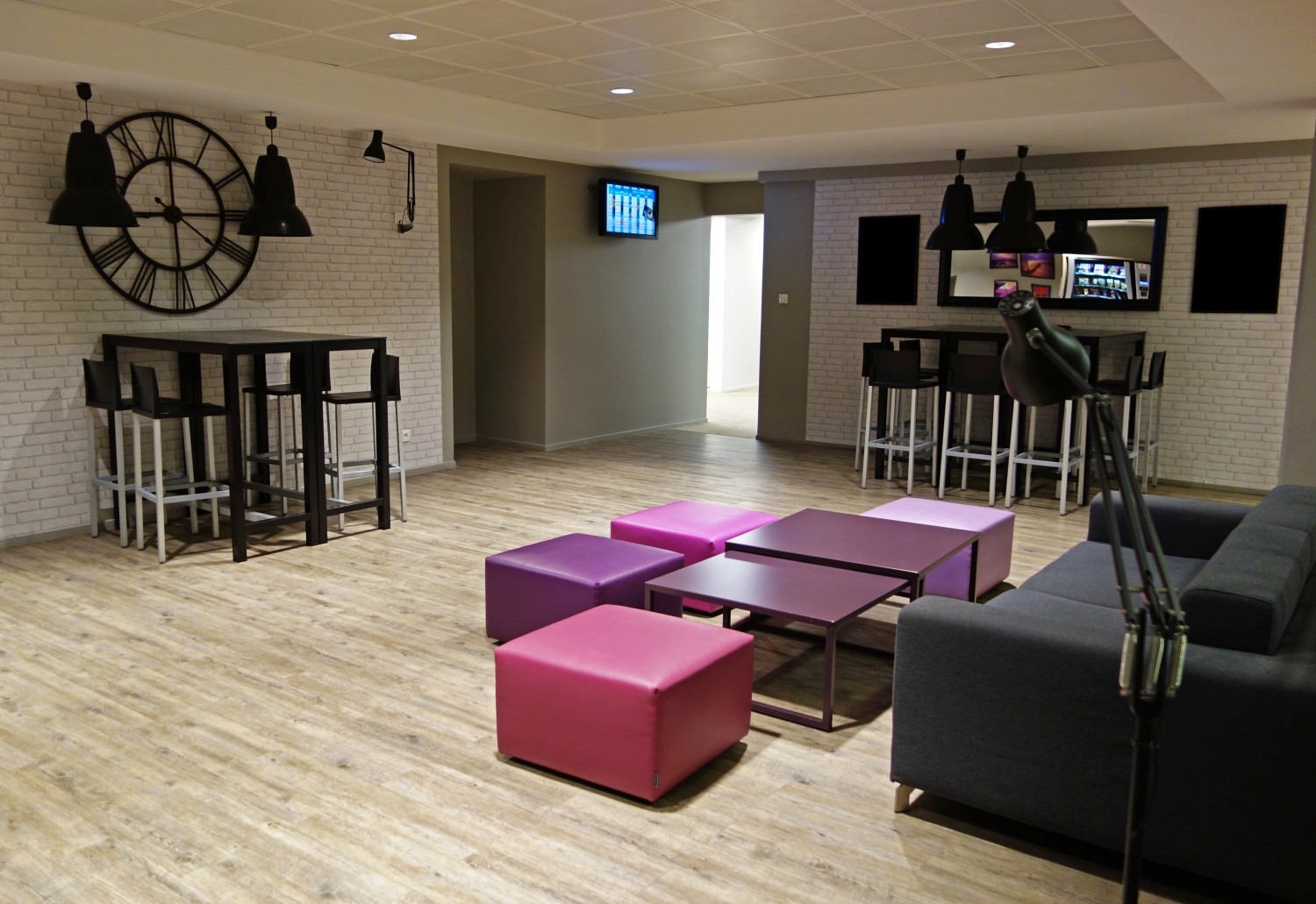 Espaces de travail : les 6 aménagements à adopter - Geolocaux